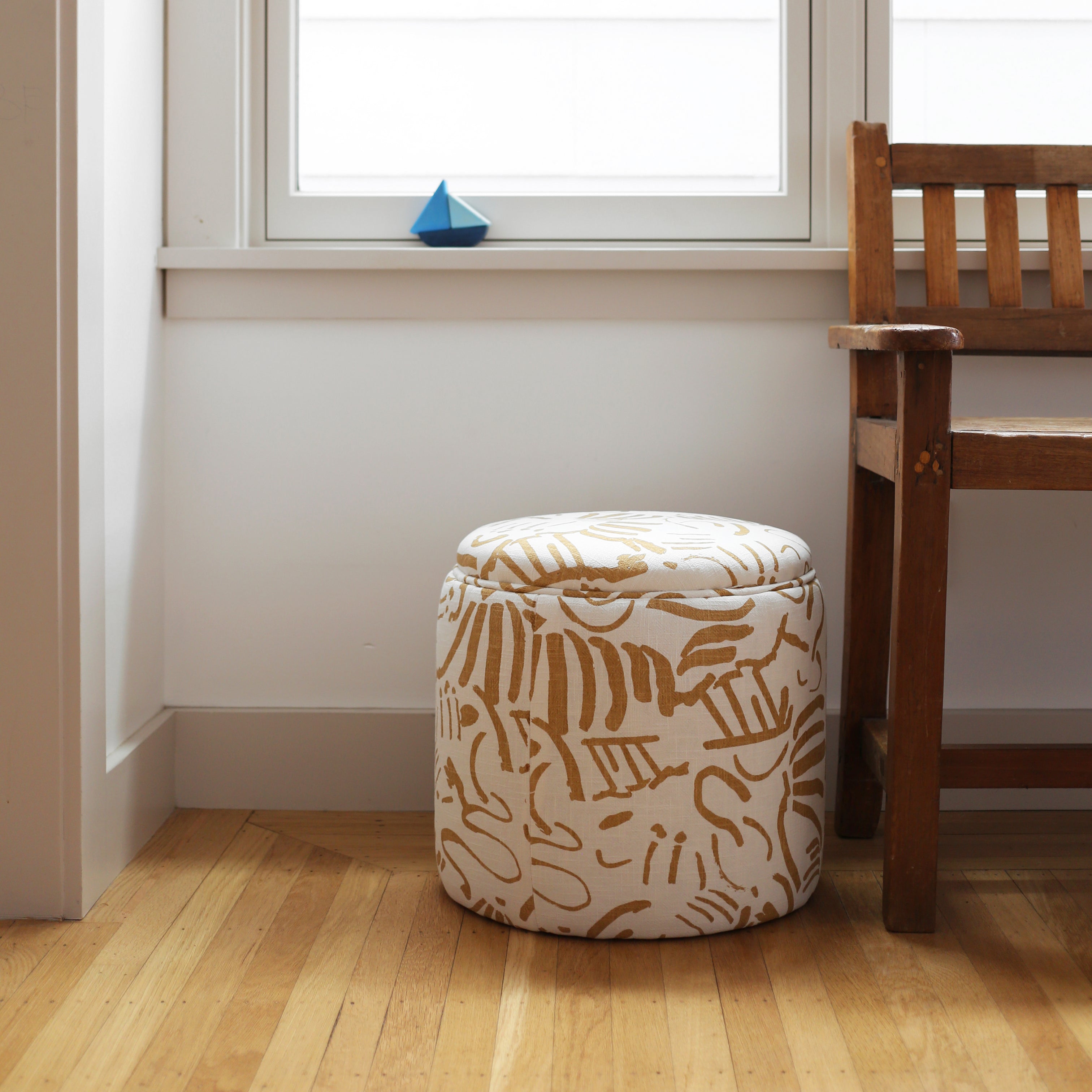 FURNITURE – JENNY PENNYWOOD
